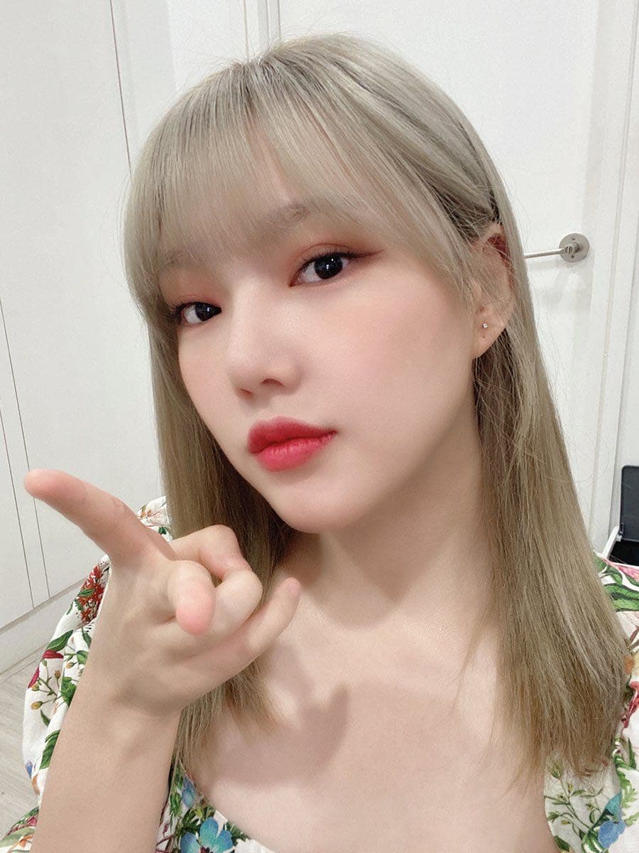 #集中討論 YERIN Solo出道 1st Mini Album 'ARIA' 🌼 - B206 留言 | Dcard