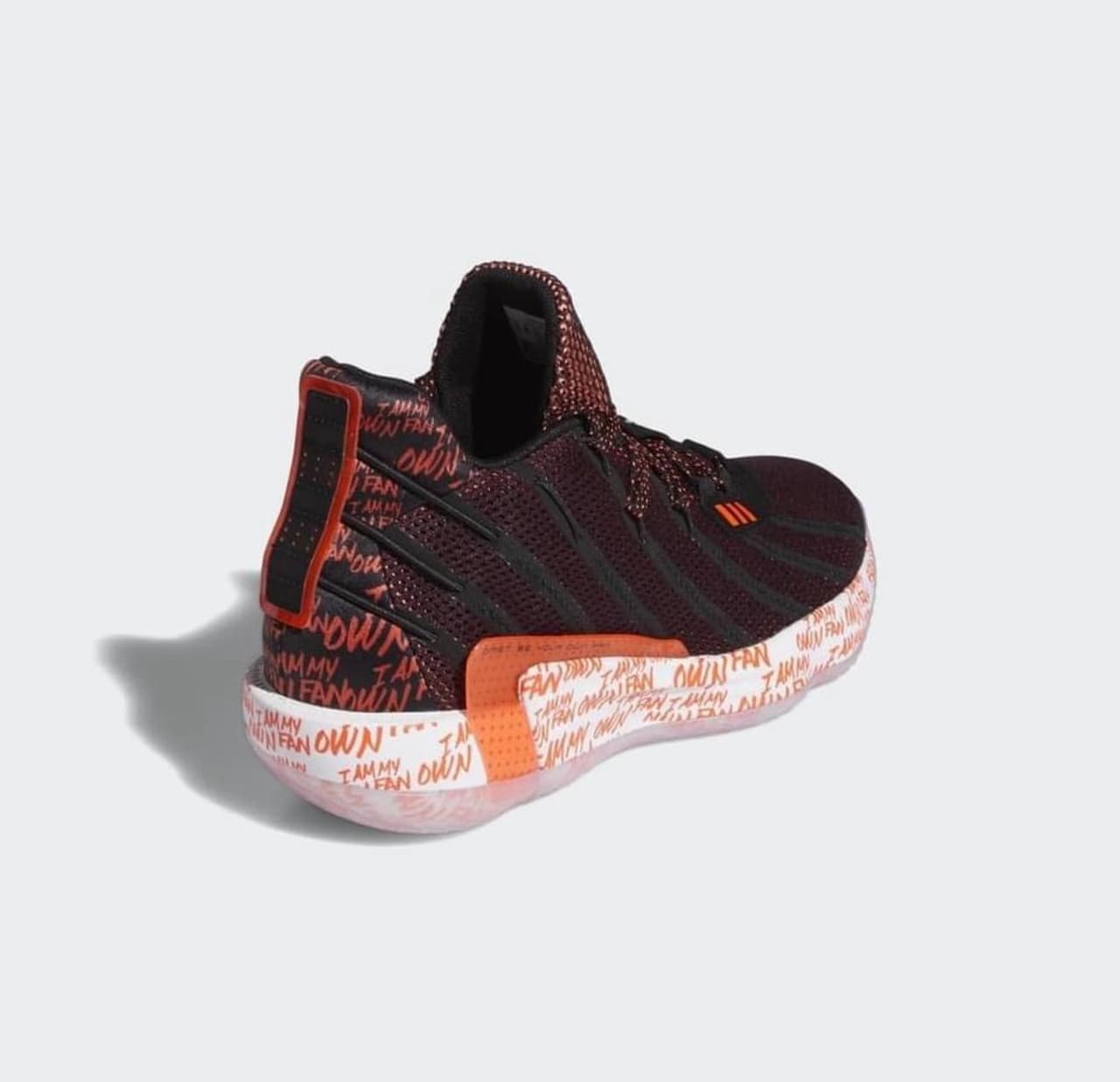 #我要賣 Adidas Dame 7 GCA 2K21 - 二手交易板 | Dcard