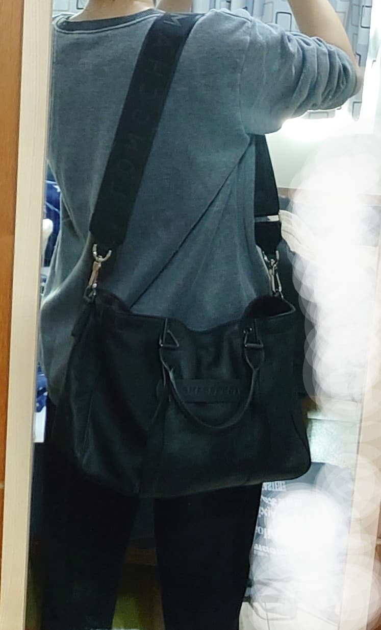 #分享 好少人分享的Longchamp 3D系列 - 精品板 | Dcard