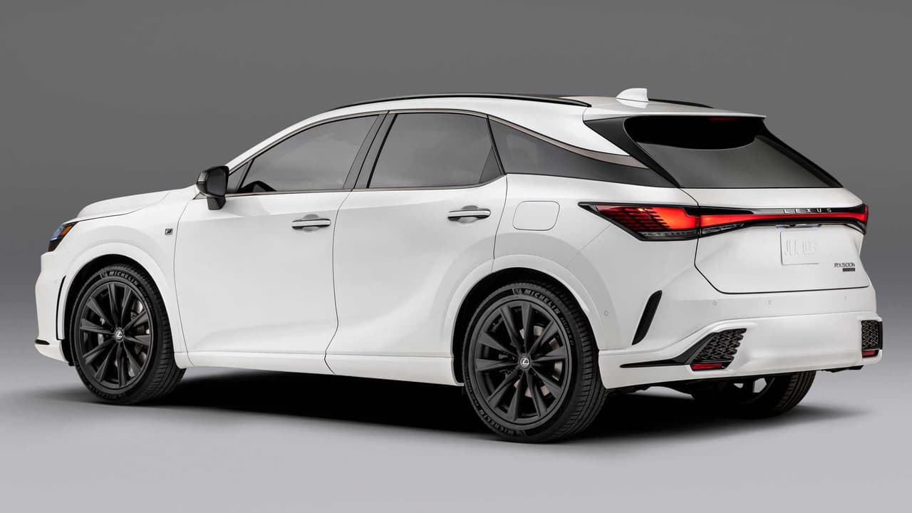 Lexus是不是很像Luxgen？ - 汽車板 | Dcard