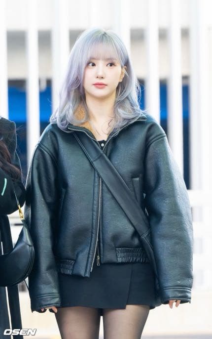 #更新 250102 GFRIEND 仁川機場出境前往日本 - B9-3 留言 | Dcard