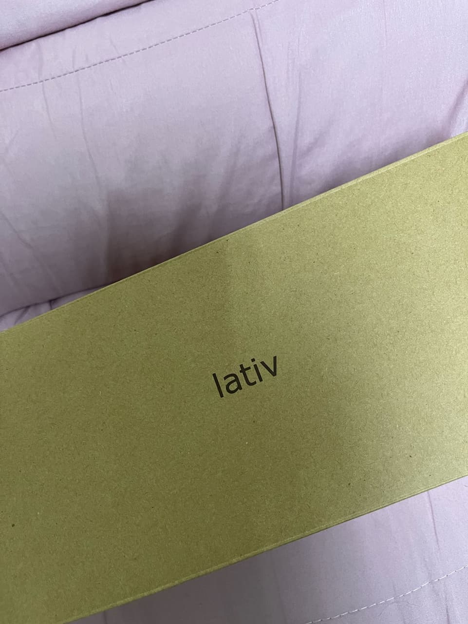 #我要賣 Lativ黑色高筒百搭帆布鞋 - 二手交易板 | Dcard