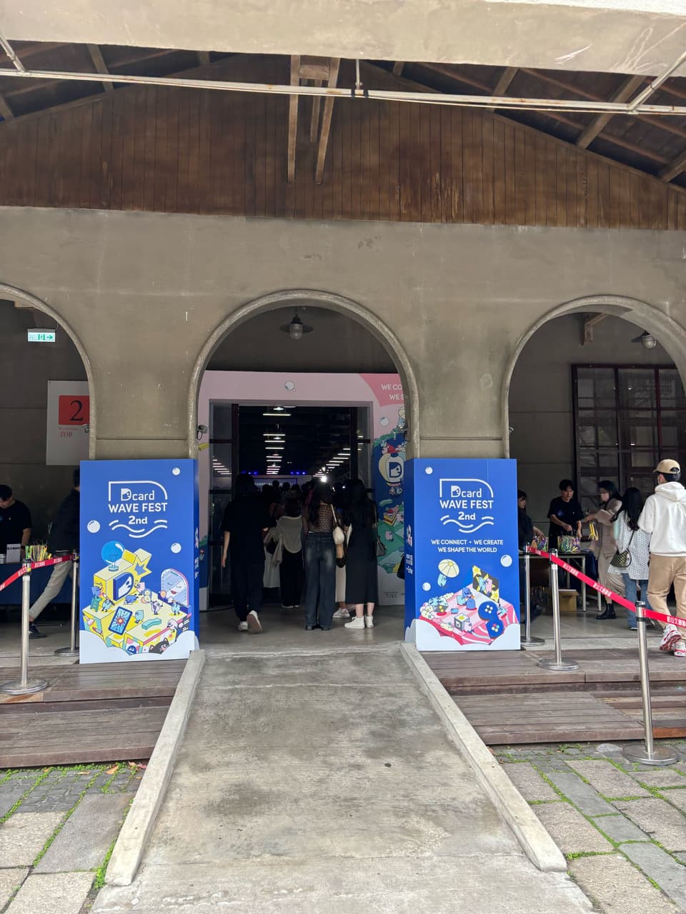第二屆Dcard Wave Fest 先發照片 #D浪來潮 - 獵頭釦 (@hrmcore) | Dcard