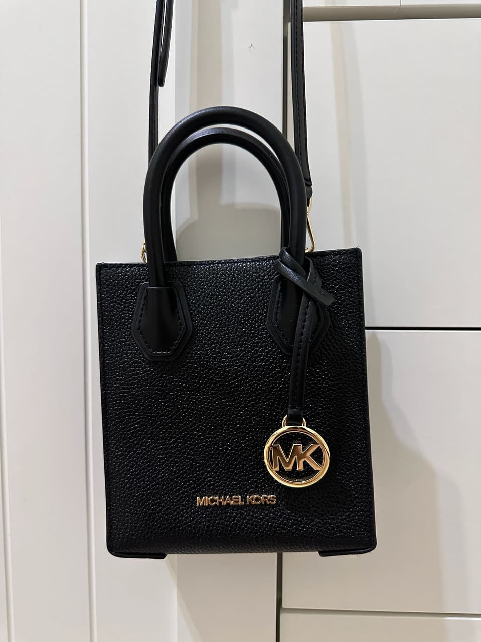 #我要賣 ️已全售出 ️小ck包 MK包 極新 - 二手交易板 | Dcard