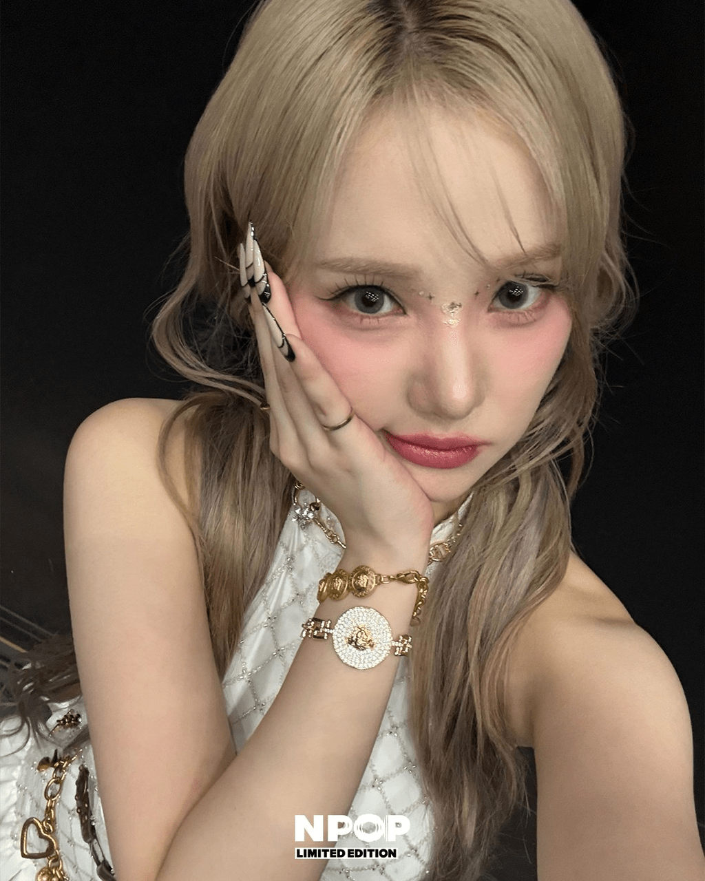 #行程 241111 VIVIZ 𝗡𝗣𝗢𝗣 𝗟𝗜𝗠𝗜𝗧𝗘𝗗 𝗘𝗗𝗜𝗧𝗜𝗢𝗡 - SIDE A - GFRIEND板 | Dcard