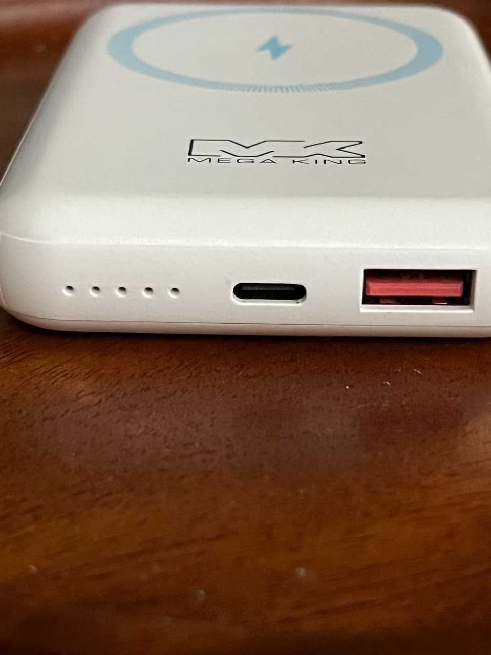 Mega King行動電源使用者請進 - 3C板 | Dcard