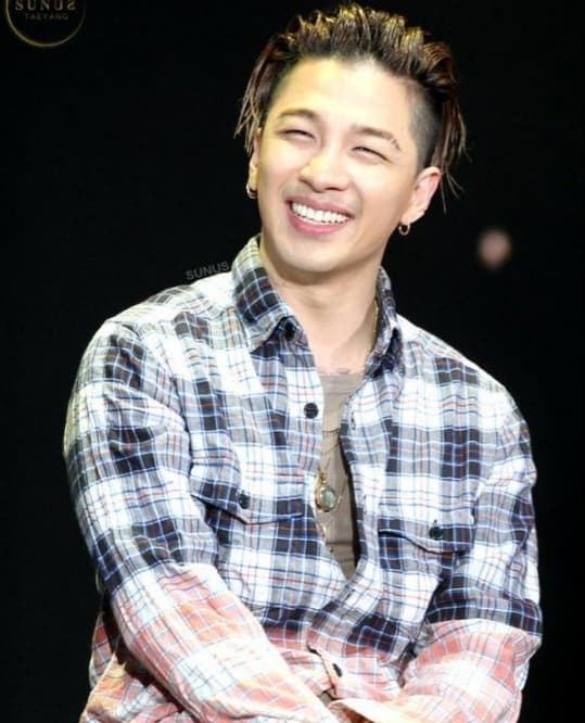 #閒聊 太陽 & BTOB炫植 - 追星板 | Dcard