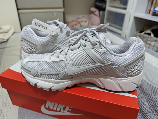 #分享 Nike air zoom vomero 5 汪汪 - 穿搭板 | Dcard