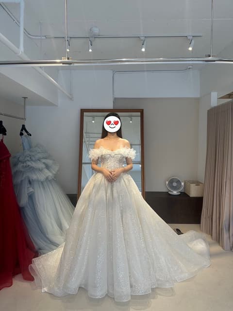 #分享 宴客婚紗試穿-新竹 Vanessa凡妮莎、GD G-Lady's Bride、Hers赫斯 - 結婚板 | Dcard