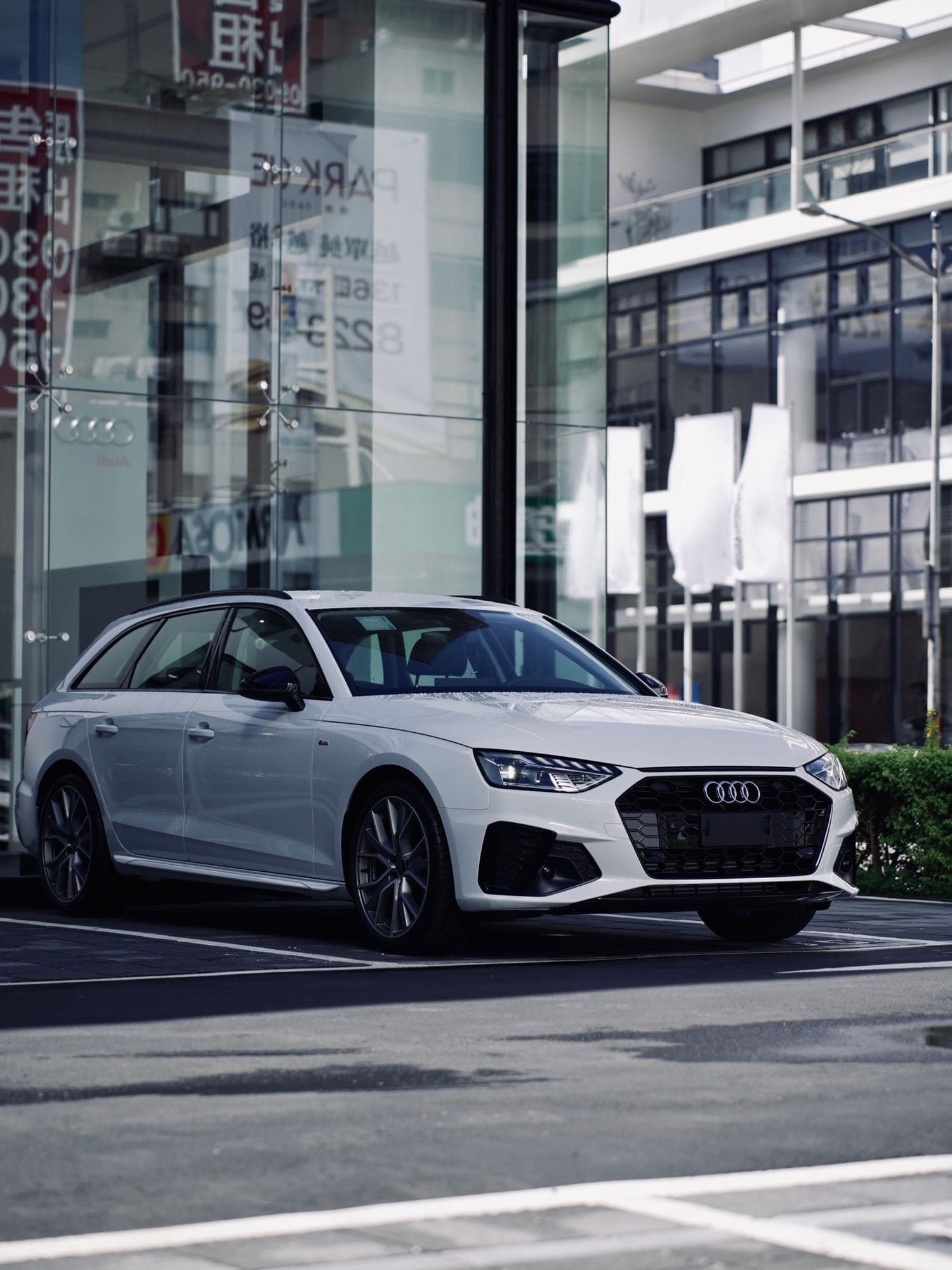 Audi A4 Avant Black Edition 實車照片分享 - 汽車板 | Dcard