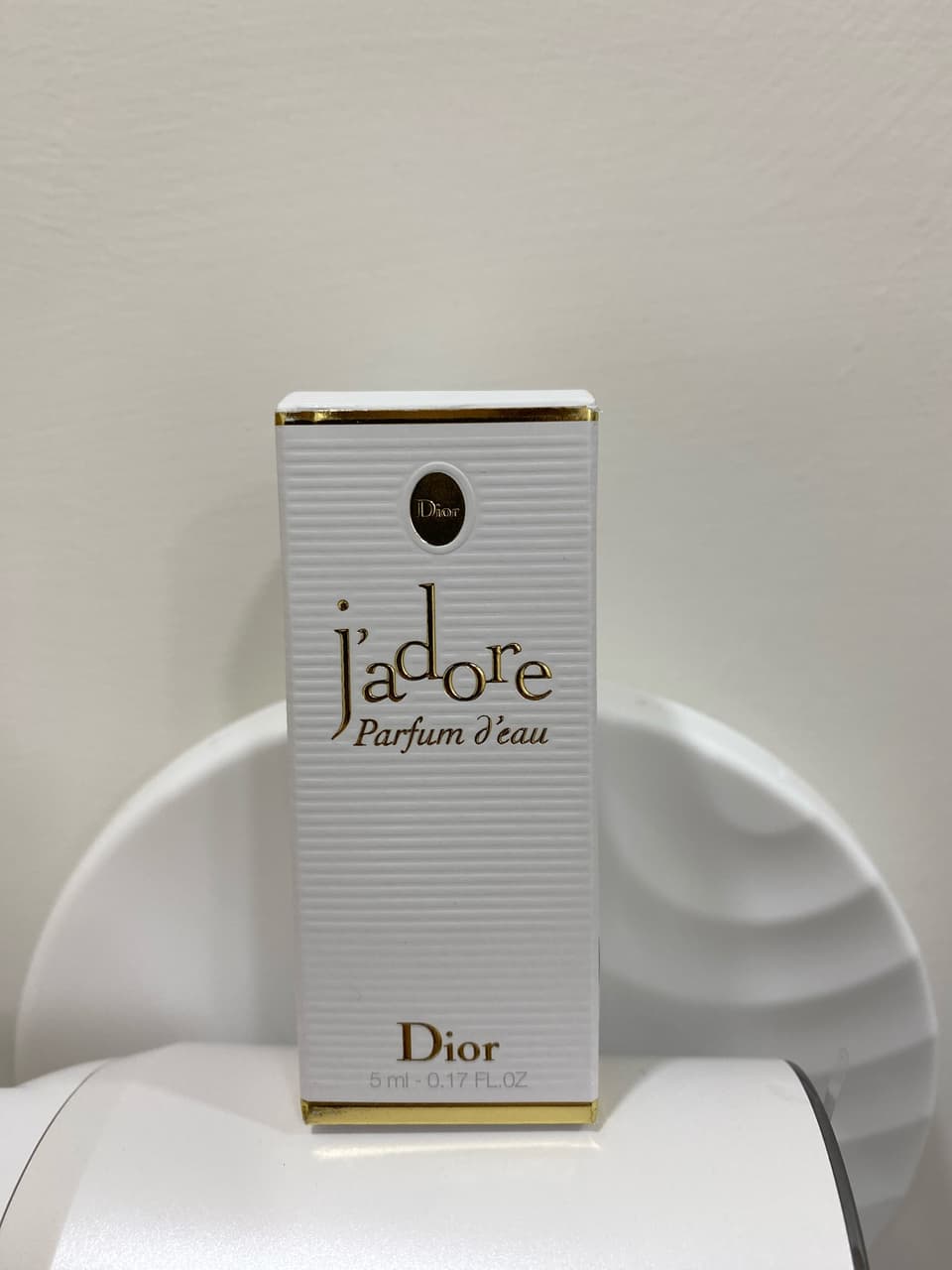 #贈送 （贈出）DIOR J‘ADORE 澄淨香氛 精巧版 5ml - 贈物板 | Dcard