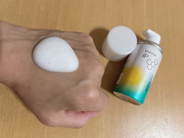 #分享 #分享 《SOFINA iP土台美容液& iP 精萃水》 - 美妝板 | Dcard