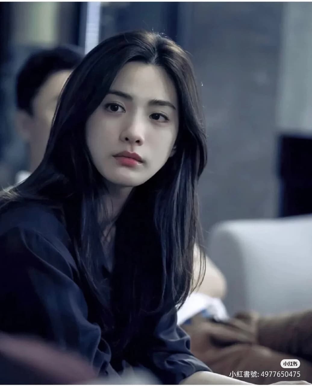 這個女生是誰？ 閒聊板 Dcard