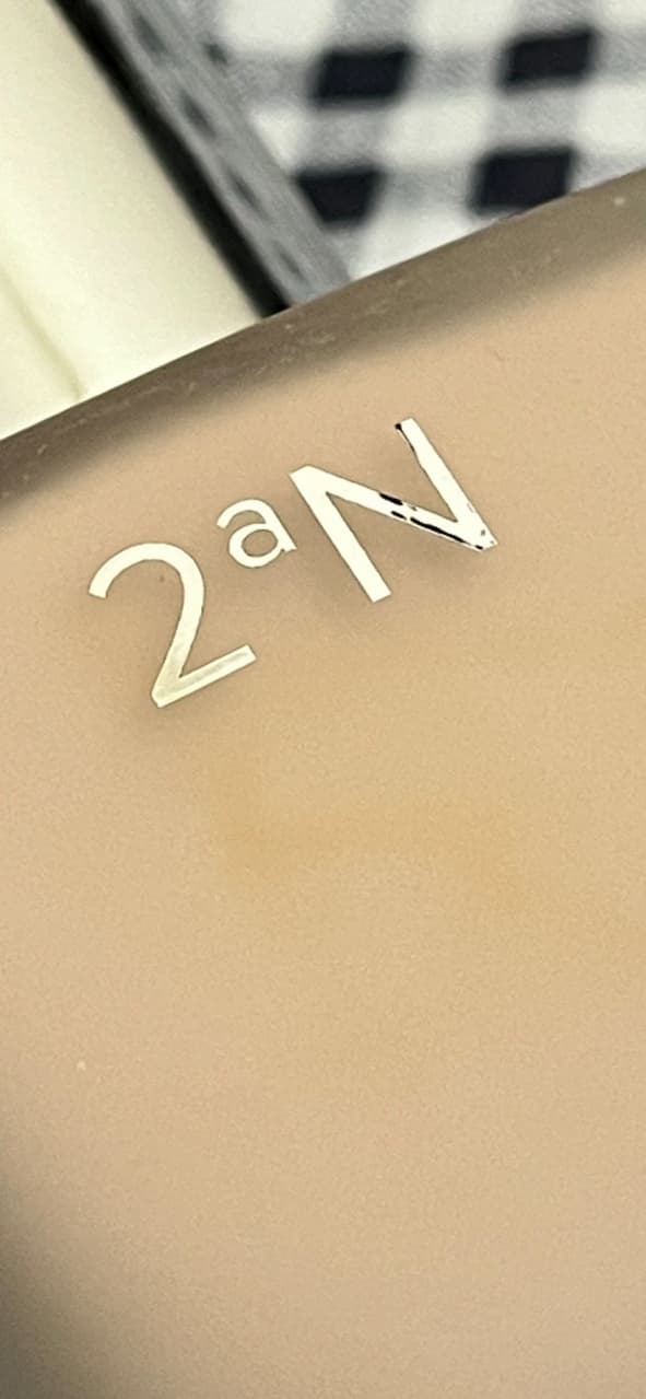 #我要賣 2an粉底液（已售） - 二手交易板 | Dcard