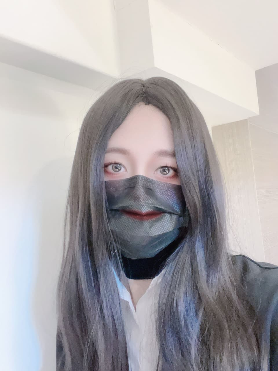 好無聊～ - 嫣然 (@blackwall) | Dcard