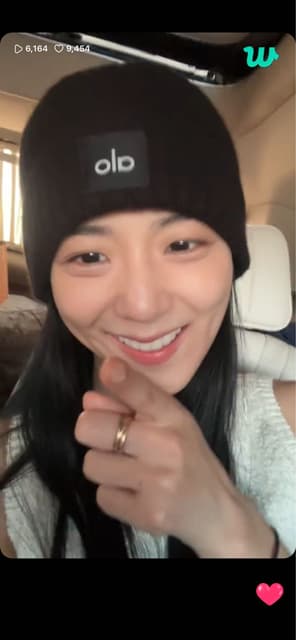 #分享 秀秀在韓國的weverse直播 - BLACKPINK板 | Dcard