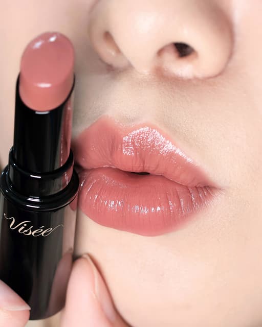 #試色 話題黏膜感裸色｜Visee光誘恆吻唇膏PK852 #我來開箱 - 美妝板 | Dcard