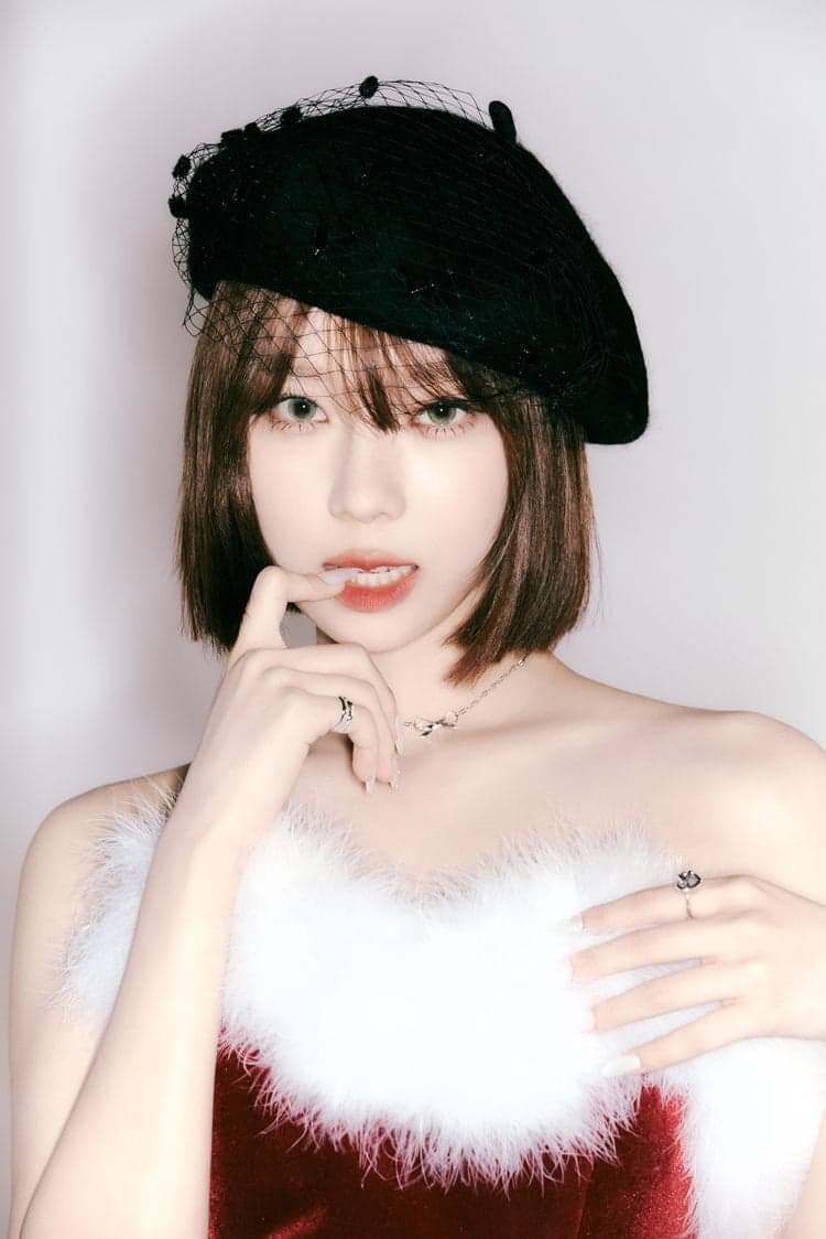 #分享 #theqoo 好奇aespa Winter的臉是溫暖的還是冰冷的？ - 追星板 | Dcard