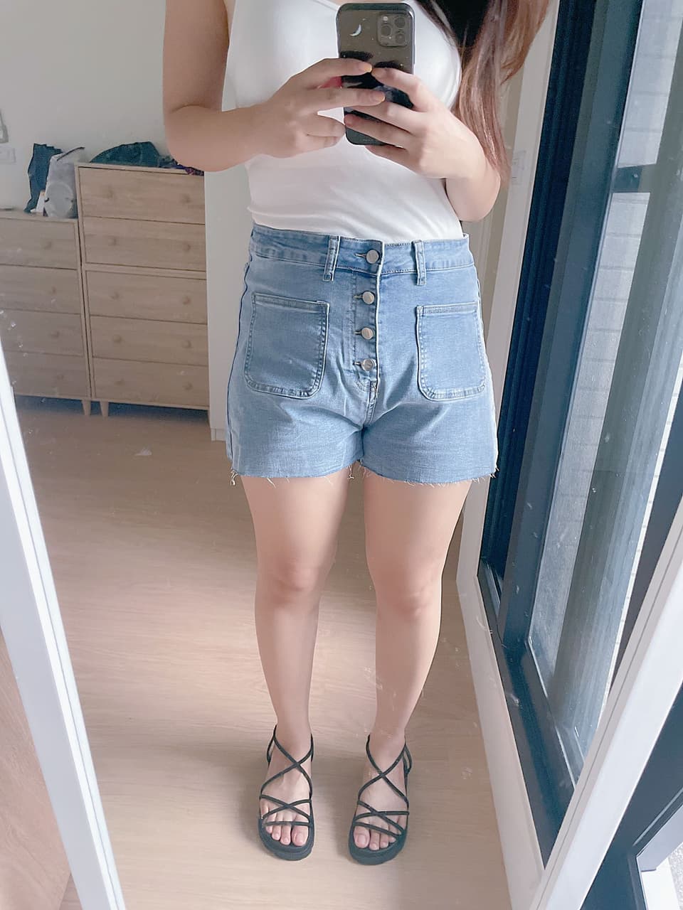 #分享 首爾妹 Seoul Mate 平均 $139 一條的「-5kg牛仔褲」到底好不好穿 - 穿搭板 | Dcard