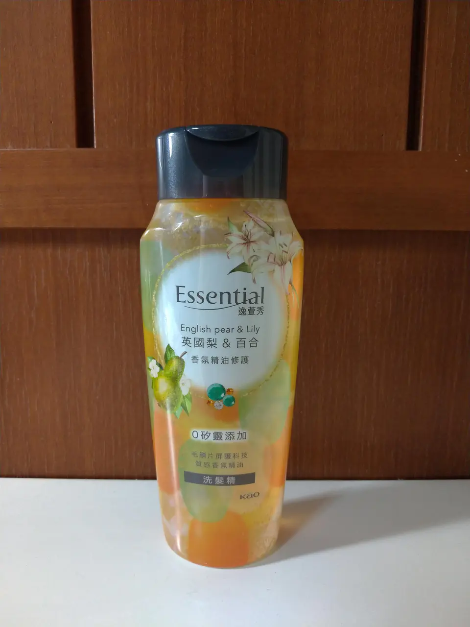 #分享 五款實惠好用洗護髮用品分享：essential、絲易康、翠康髮、elastine - 美妝板 | Dcard