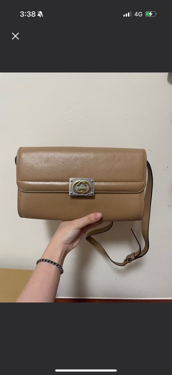 #我要賣 Gucci皮革側背包(奶茶色) - 二手交易板 | Dcard