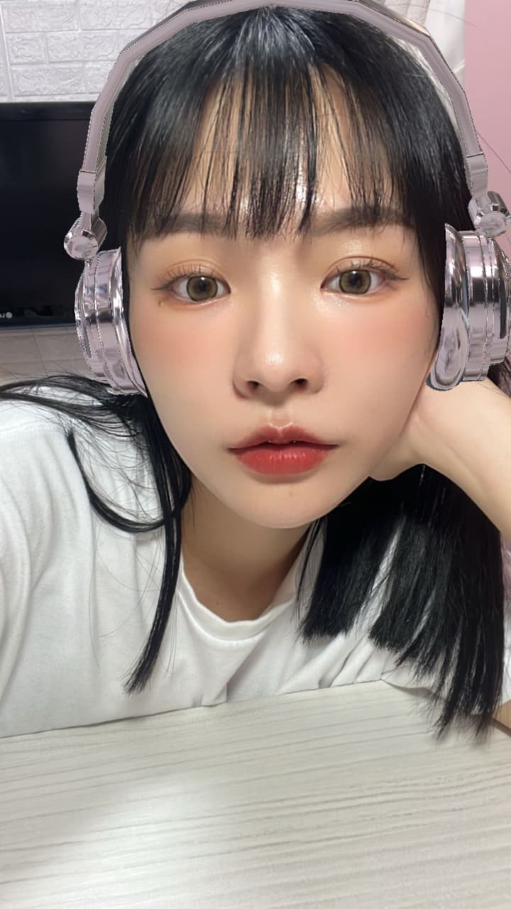 #分享 OLENS ViVi Ring Beige - 隱形眼鏡板 | Dcard