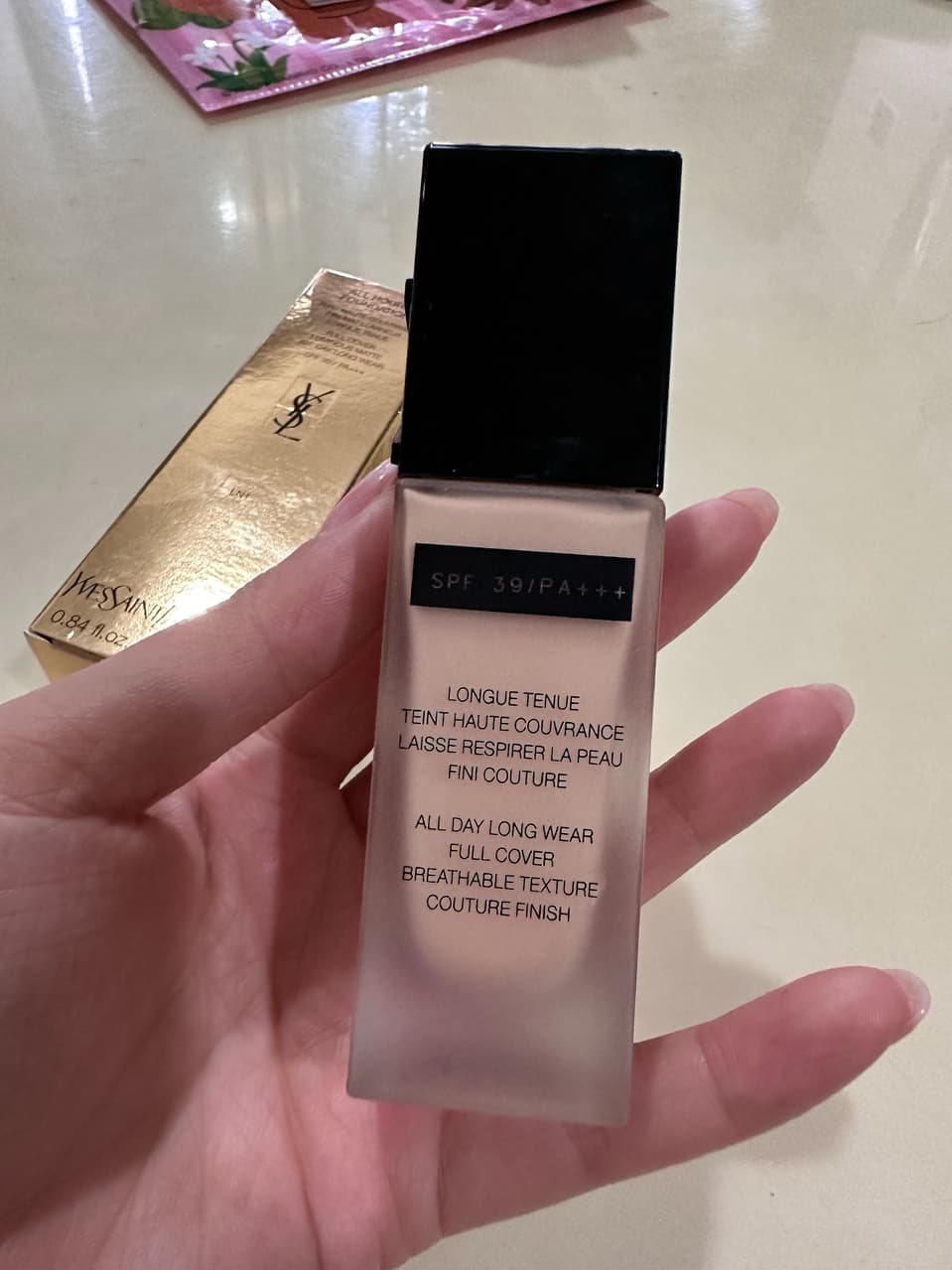 #我要賣 （已售出）二手 Ysl粉底液 LN1 - 二手交易板 | Dcard