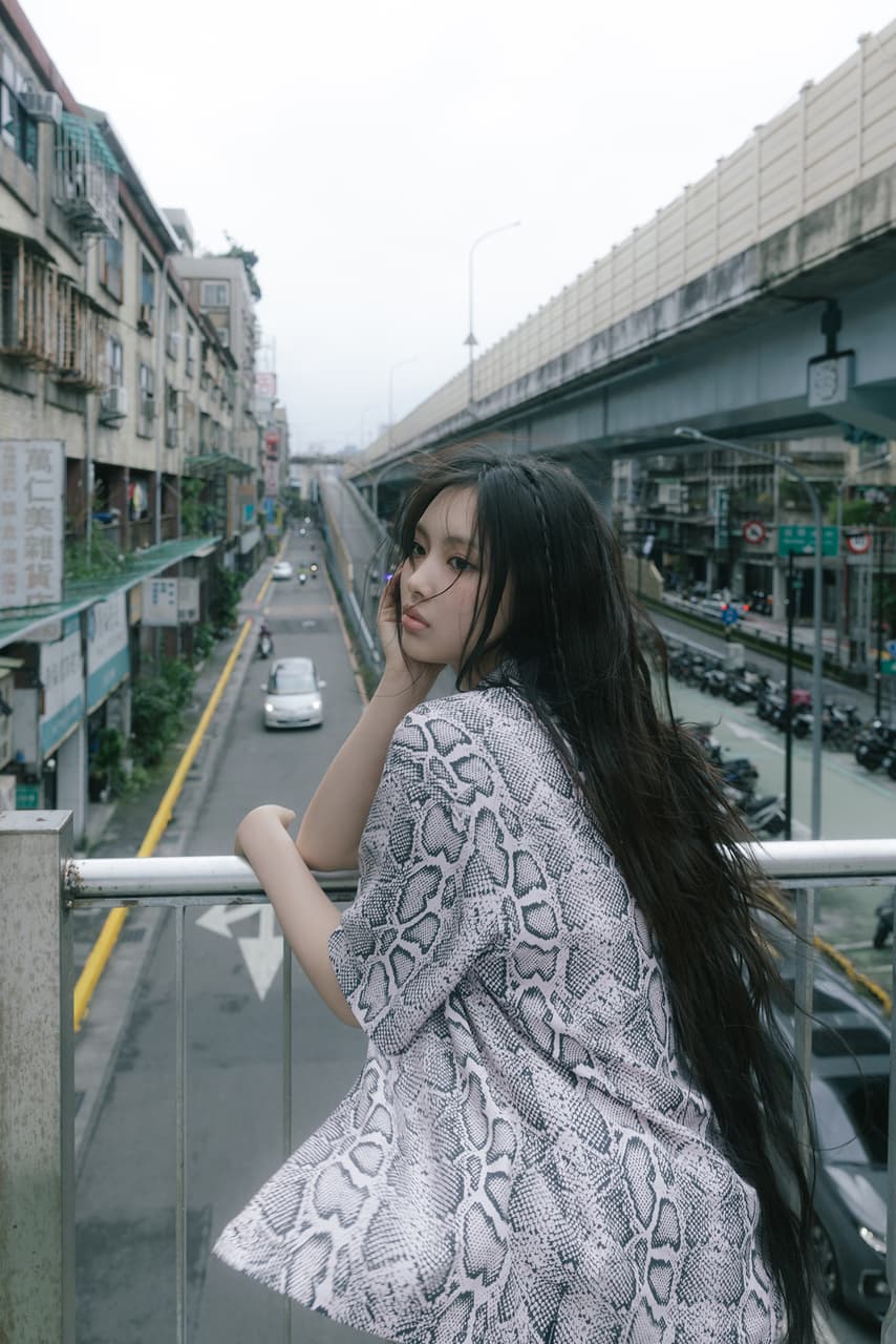 #閒聊 NewJeans 新歌 How Sweet MV 在台灣哪裡拍？ - 追星板 | Dcard