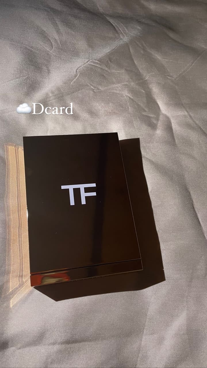 #試色 Tom Ford眼影 夏季限定02 #TF 02 不買真的會後悔🤧 - 美妝板 | Dcard