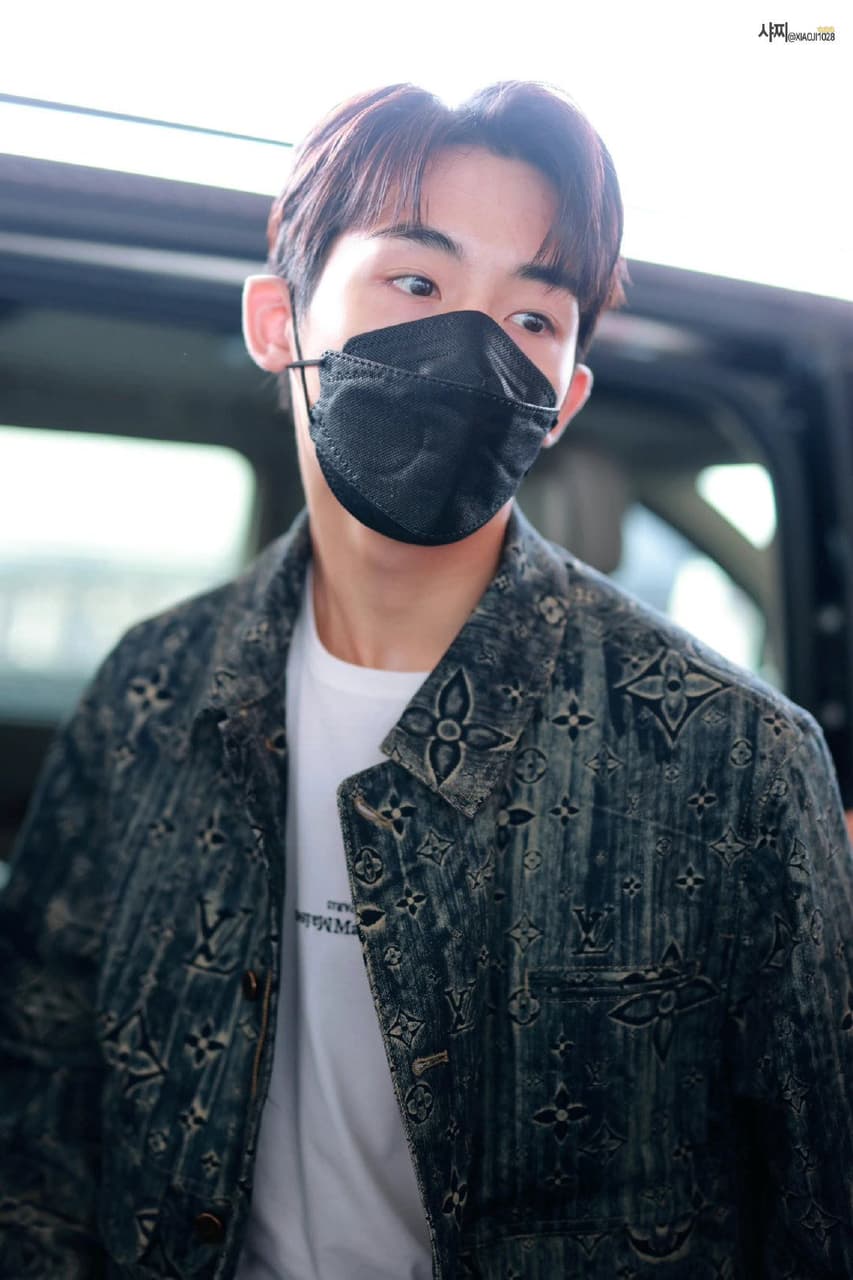 #情報 NCT WayV WINWIN董思成返韓 - 追星板 | Dcard