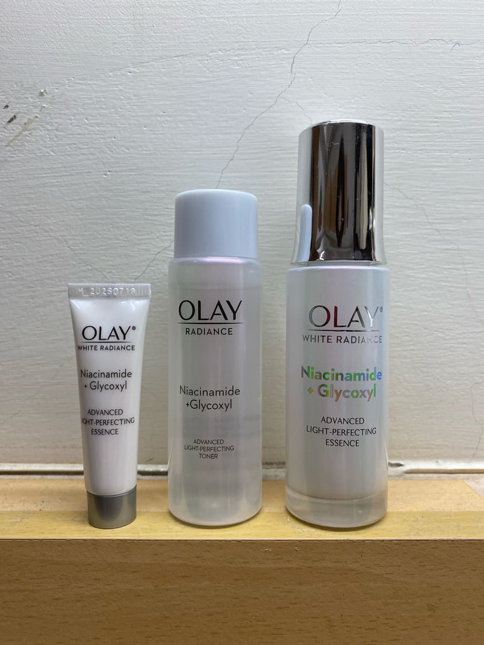 #售 OLAY小白瓶 - 逢甲大學二手物交流板 | Dcard