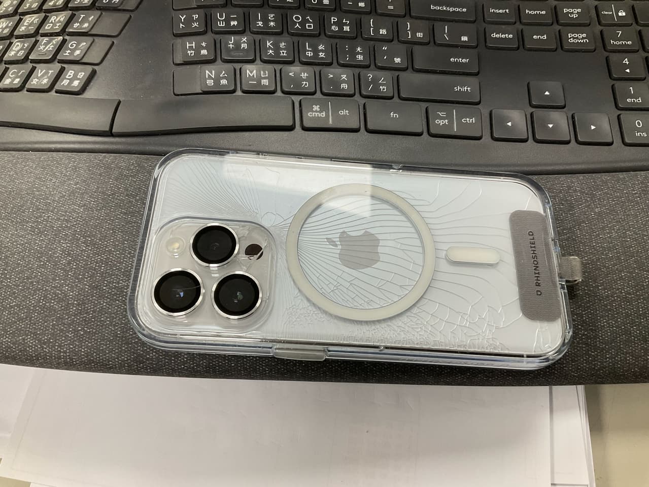 #分享 犀牛盾clear殼… - 3C板 | Dcard