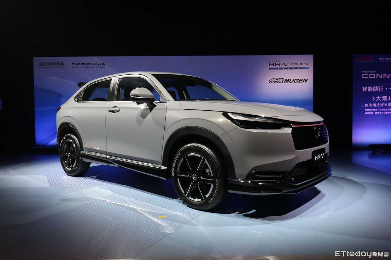 台本轉性了 HRV油電預售價百萬不到 - 汽車板 | Dcard