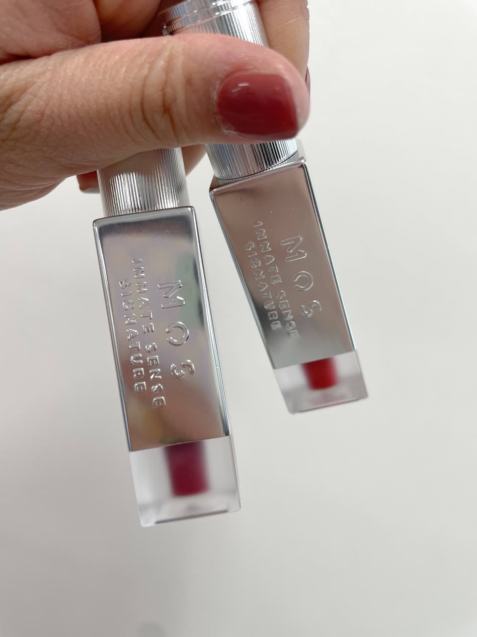 #分享 被NOZE燒到的MOS唇釉心得 - 美妝板 | Dcard