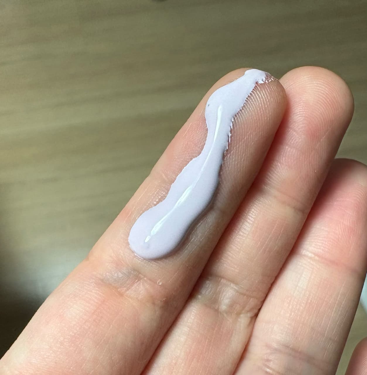 早上出門只擦這罐！防曬×潤色×保養全包了｜D卡實測員 - 分享 (@id_90) | Dcard