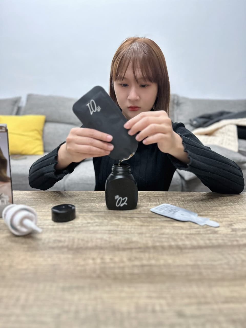 沒有Rosé的顏，卻能有Rosé的同款髮色 - 哈囉我是葉太太 (@couple__ya) | Dcard