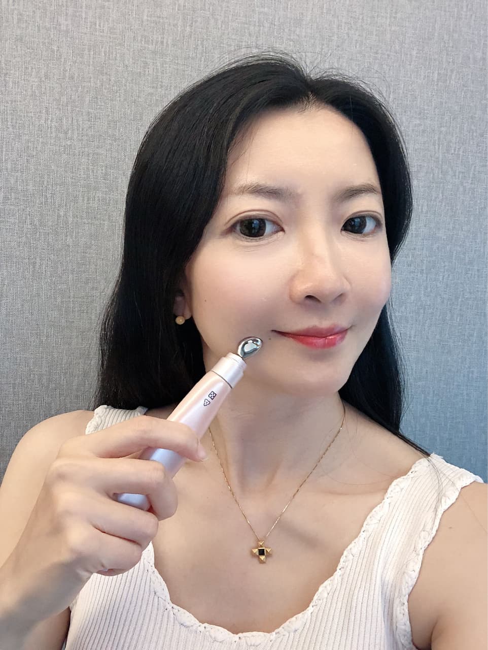 #開箱 推薦給愛笑的人！La glow法令紋撫紋霜-溫和版 - 美妝板 | Dcard