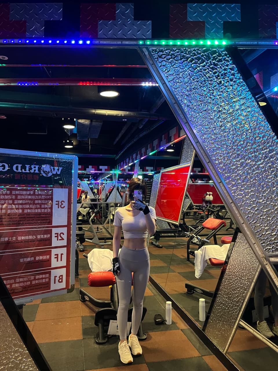 肥雪公主 (@fatsnow) | Dcard