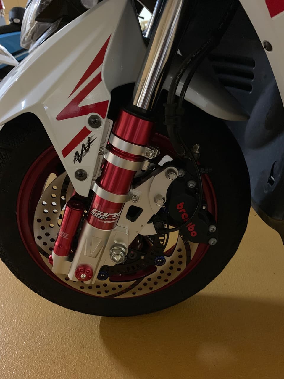 JETS ABS 改前總後就再也沒有ABS了 - 機車板 | Dcard