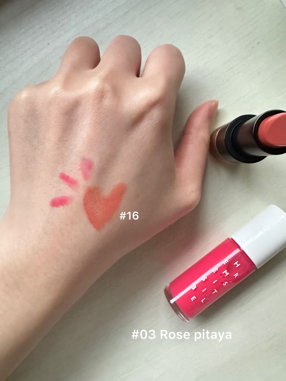 人生第一隻Hermes唇膏💄 新的一年也要寵自己♡ - 米是必須 (@sunny_30) | Dcard