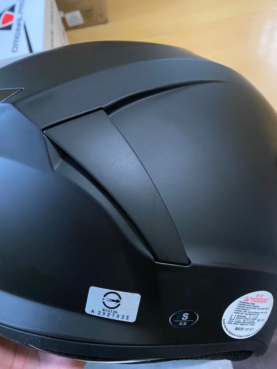 airoh spark隨手開箱 - 機車板 | Dcard