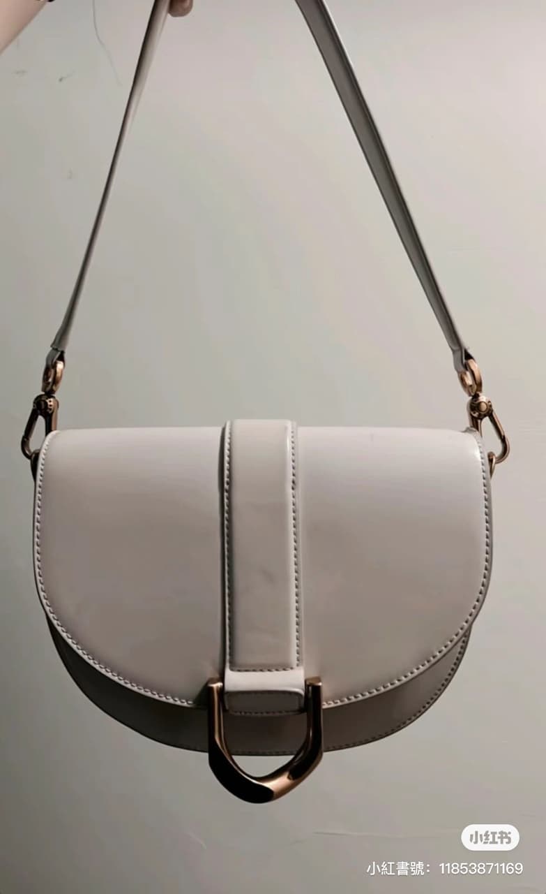 #我要賣 小CK、RM包包 - 二手交易板 | Dcard