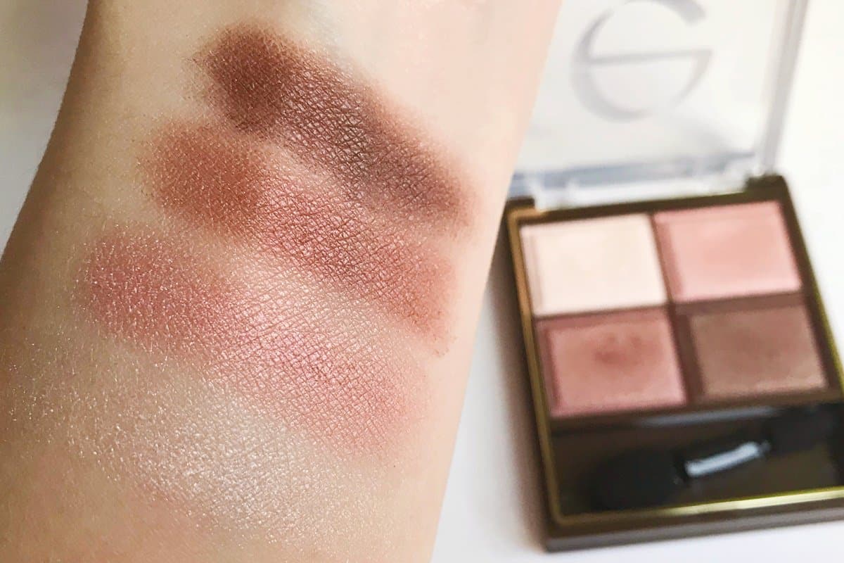 終於買到！EXCEL裸色深邃眼影 #SR06 微醺粉棕 - 美妝板 | Dcard