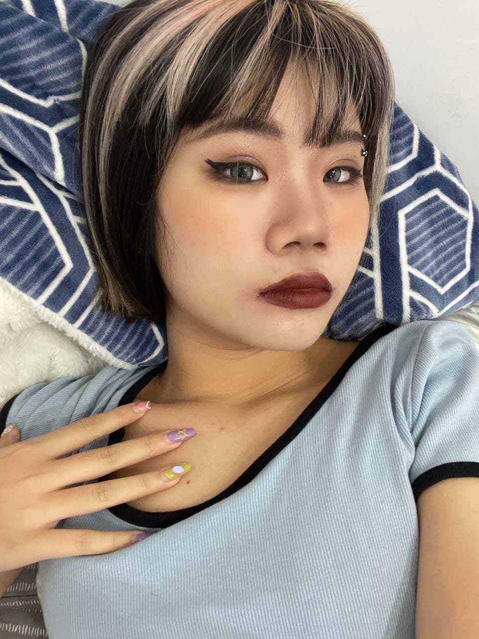 分享一下最近的長相 - 極光 (@ra_ra) | Dcard