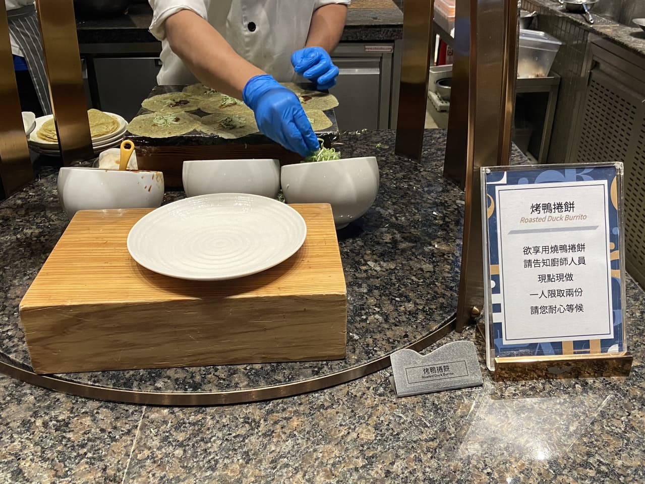 #分享 饗食天堂vs島語🍽️ 哪家Buffet的CP值最高？！ - 美食板 | Dcard