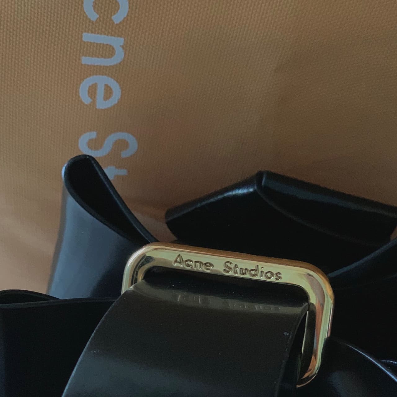 Acne Studios包包分享 - 精品板 | Dcard