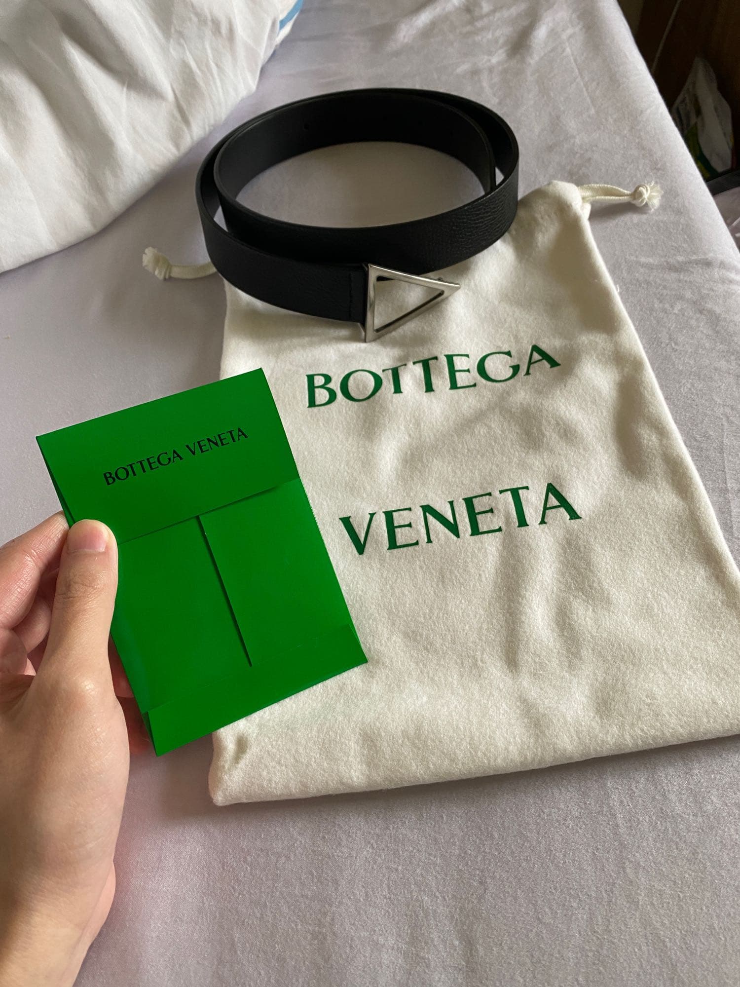 #開箱 Bottega Veneta Triangle Belt BV三角形皮帶 - 精品板 | Dcard
