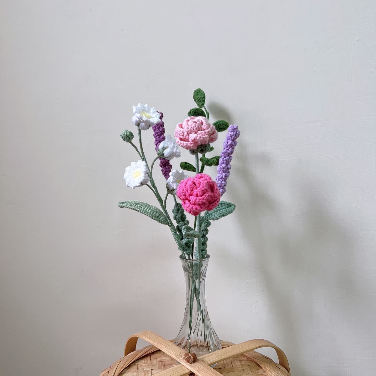 薔薇鈴蘭花束 - faya_flowers (@fayacrochet) | Dcard