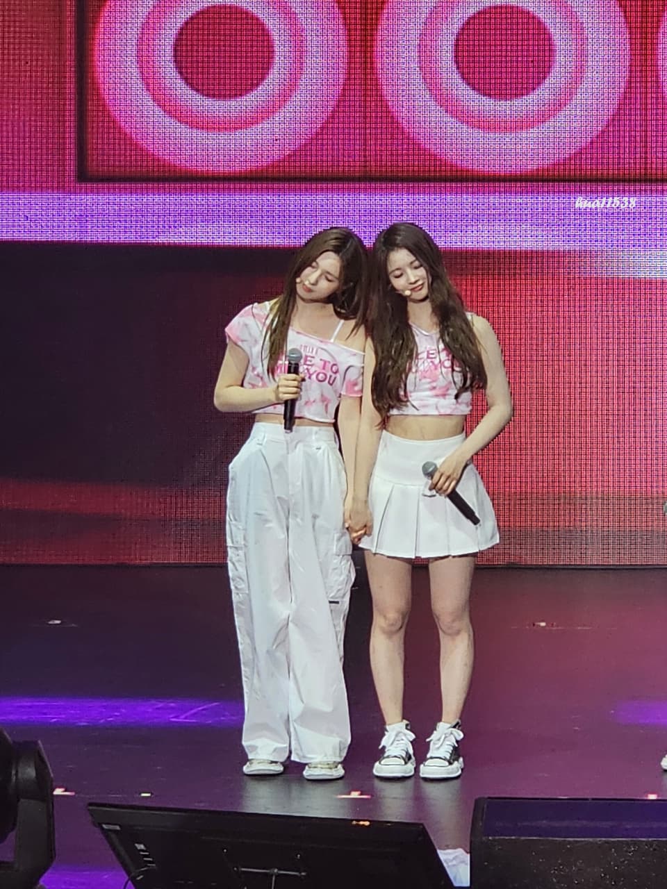 #分享 6/19 showcase飯拍(圖超多) - NMIXX板 | Dcard