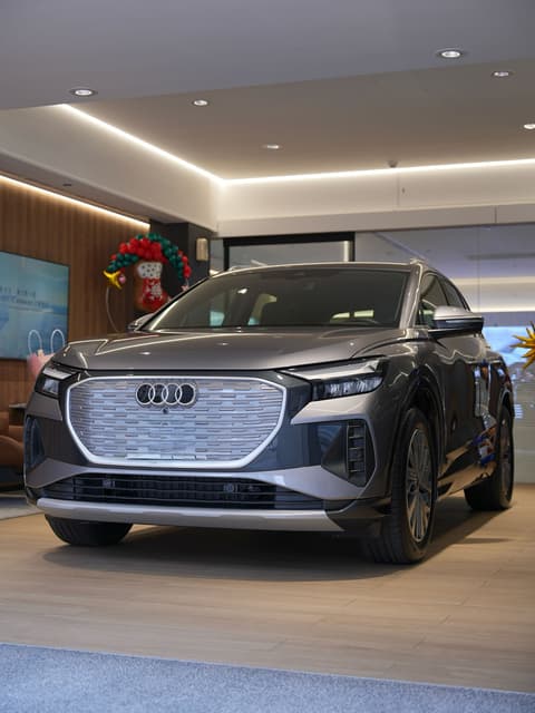 不期而遇的驚喜，承載成長的旅程 ｜Q4 e-tron 45 advanced｜金屬迷霧灰 Typhoon Grey｜交車分享 - 汽車板 | Dcard